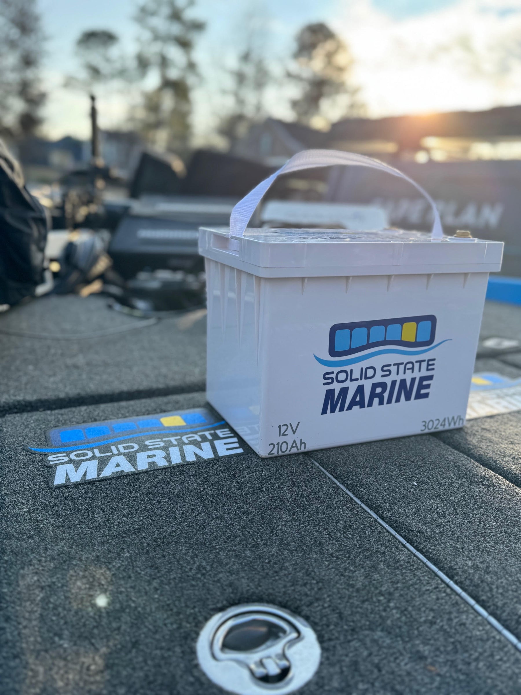 12V 210Ah Deep Cycle + Starting Battery – Solid State Marine